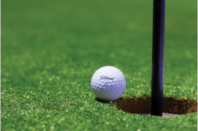 Understanding the Physics Behind Golf's 'Lip Out' Phenomenon ...